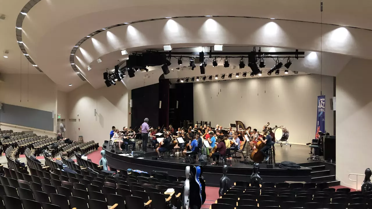 d&b Soundscape revolutionizes Stanford’s performance hall | d&b ...